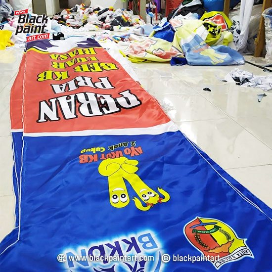 Umbul - Umbul Printing Bahan Satin Banner | Blackpaint Art Umbul - Umbul Printing Bahan Satin Banner | Blackpaint Art
